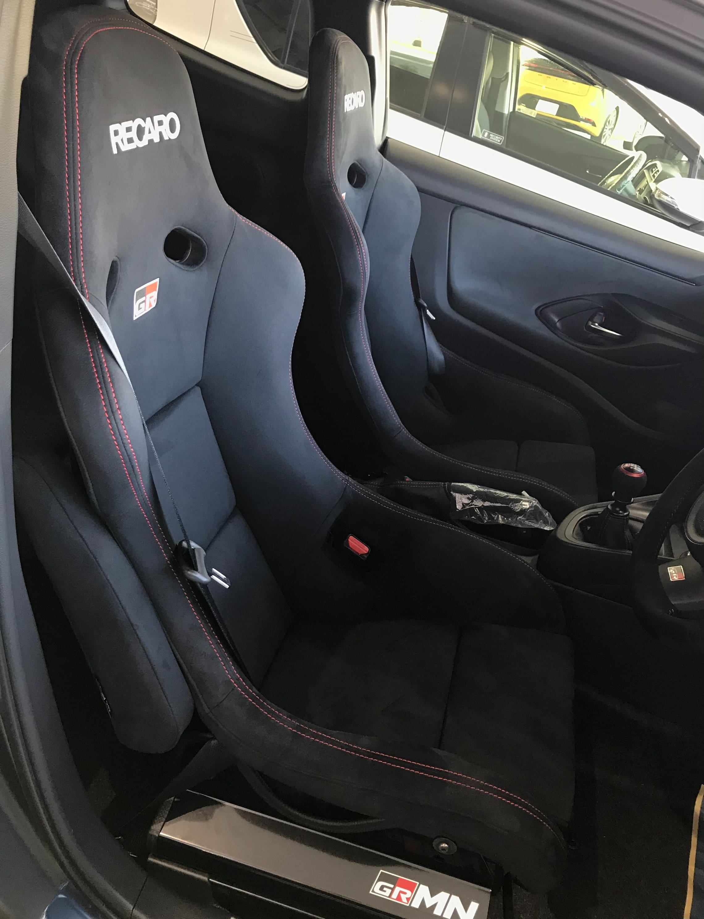 Toyota Yaris GRMN GR GR full bucket seat (Manufactured by RECARO) for ...